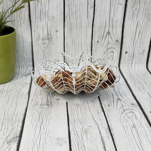 Accents | Clamshell Wire Basket With Latch Table Decor | Poshmark